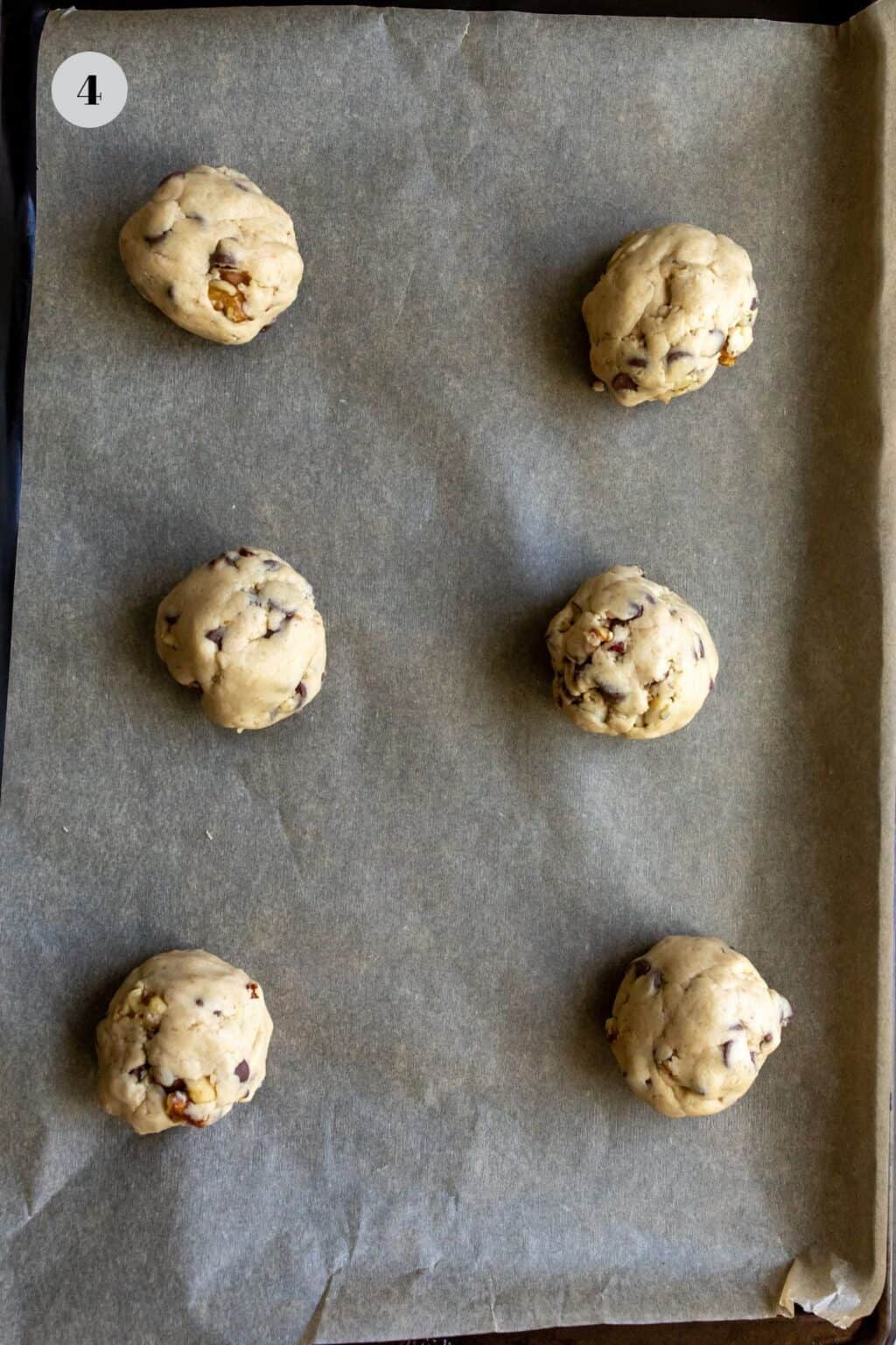 Chocolate Chip Levain Cookies.