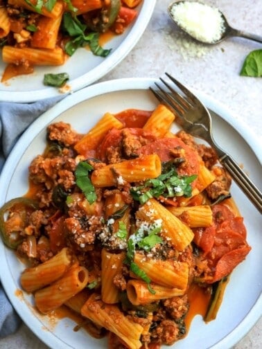 One Pan Baked Penne Pasta - Sailor Bailey