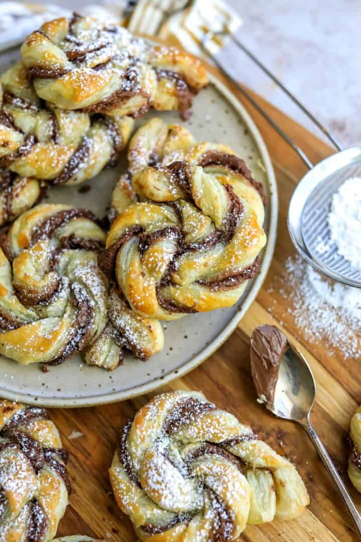 Nutella Puff Pastries {4 Ingredients}- Sailor Bailey